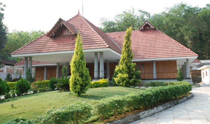 Roof Truss Work in Cherupuzha, Kannur| House Truss Work in Chittarikkal ...